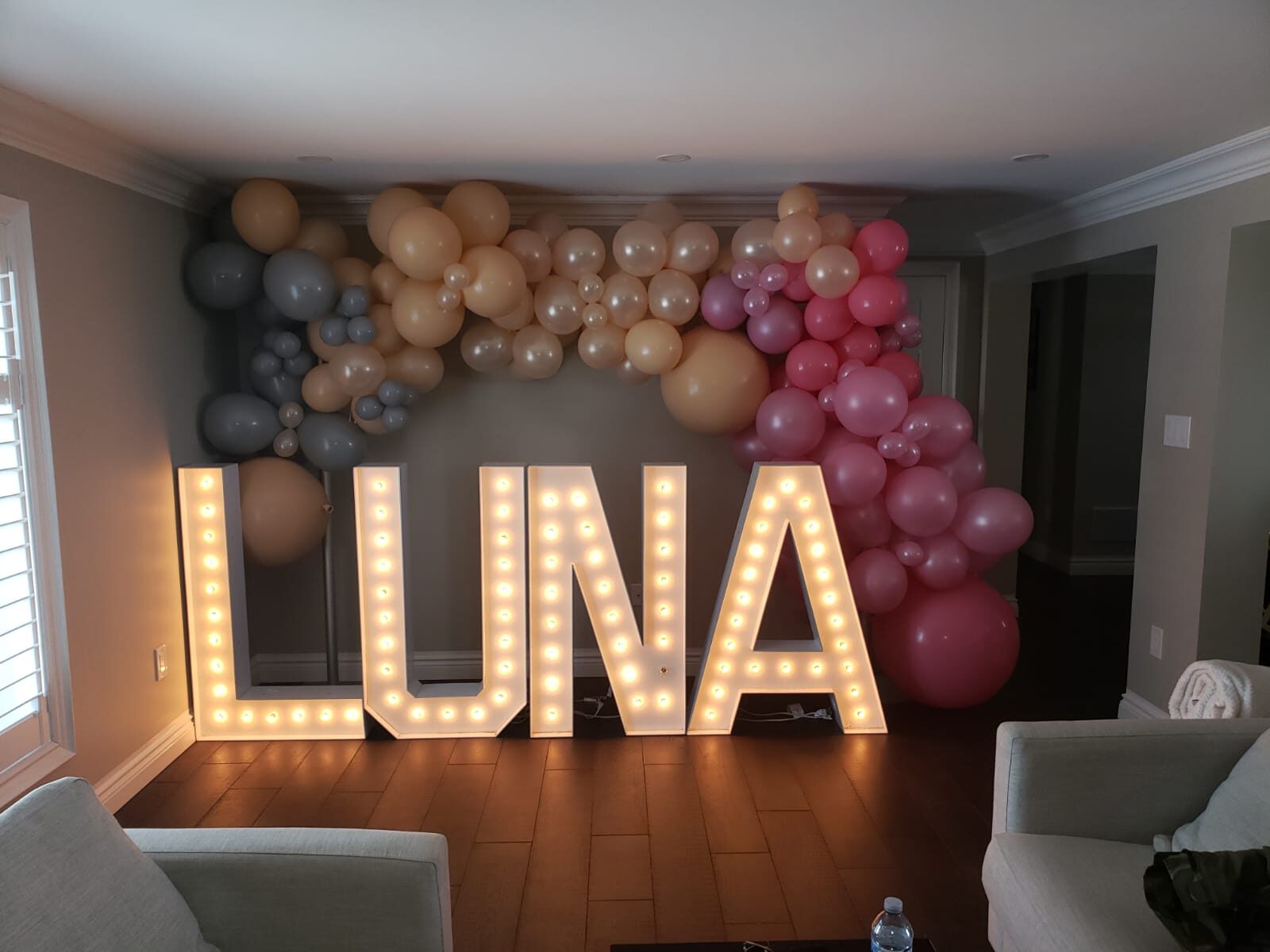 Milton Balloon Delivery Company | Toronto Balloon Décor