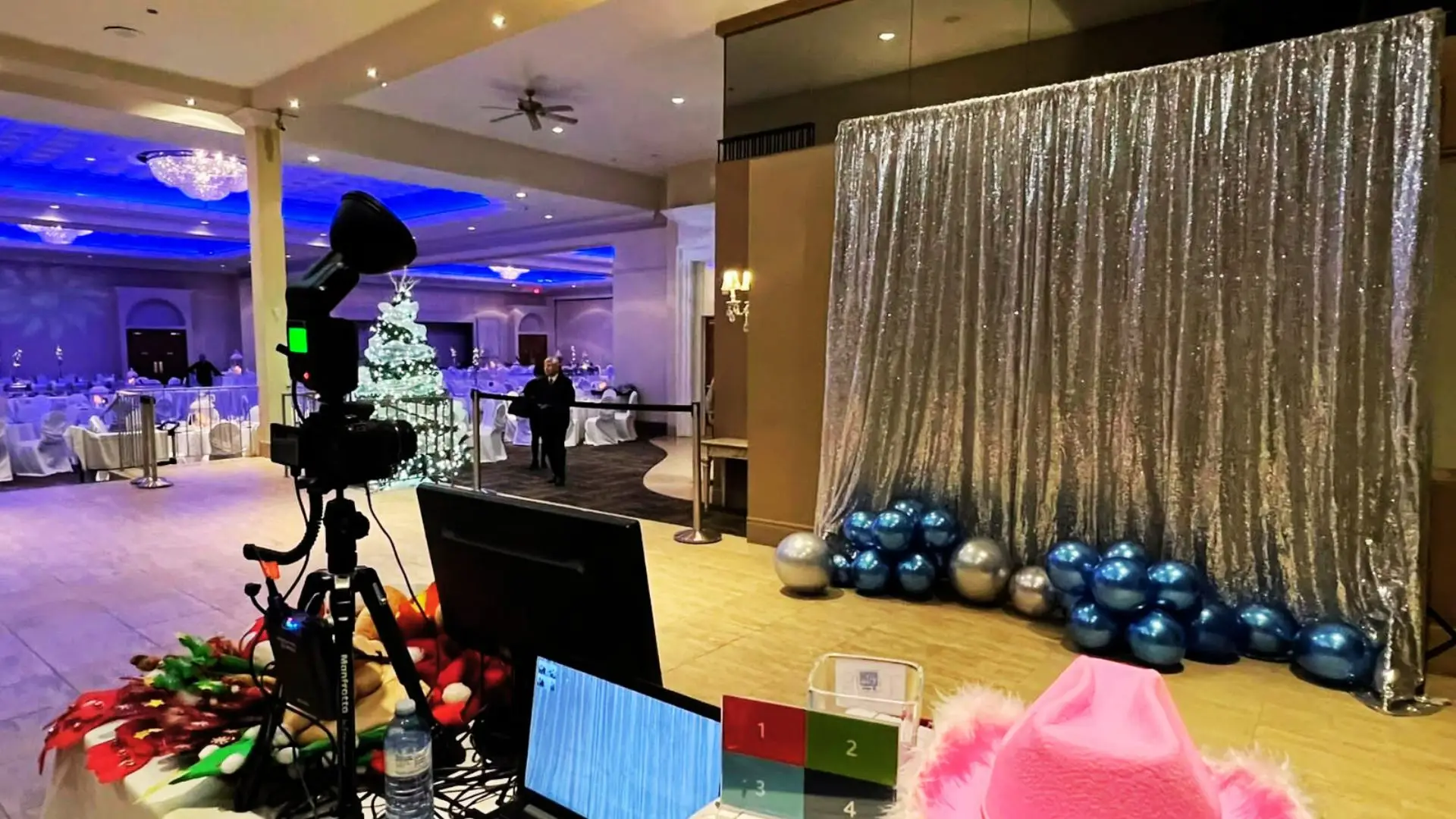 Backdrops for Photo Booths | Toronto Balloon Décor